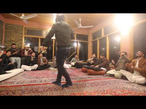 Ta bachan som hosta gulsambar kori nishi asum chitrali song by Qazi Faizan & Group