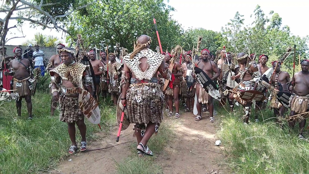 PRINCE SIMAKADE ZULU WEDDING WITH AMABUTHO EJADU EMBUMBULU - YouTube