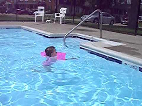 Kaelyn in the Pool - YouTube