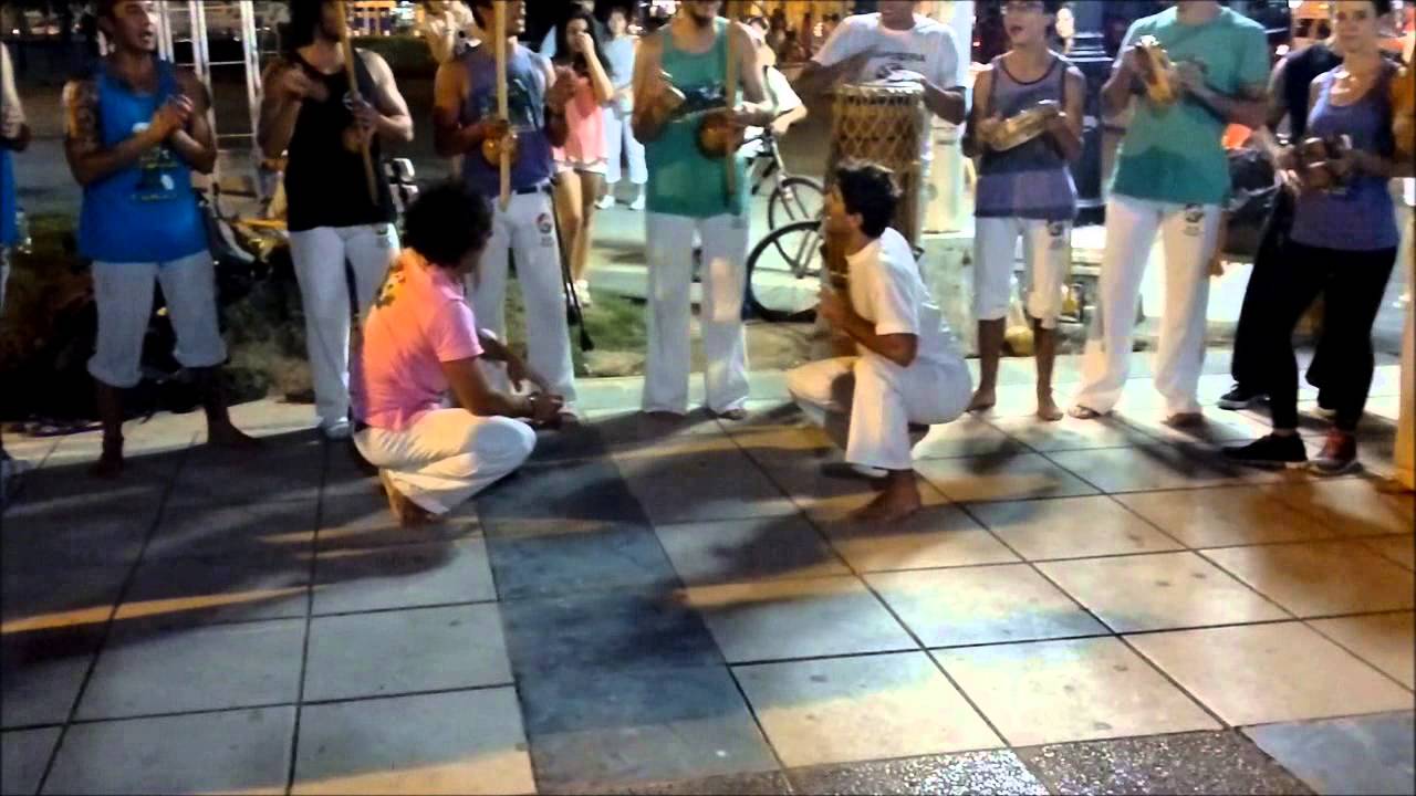 ICA Capoeira - Encuentro Camaradas Paraná 2013 - YouTube