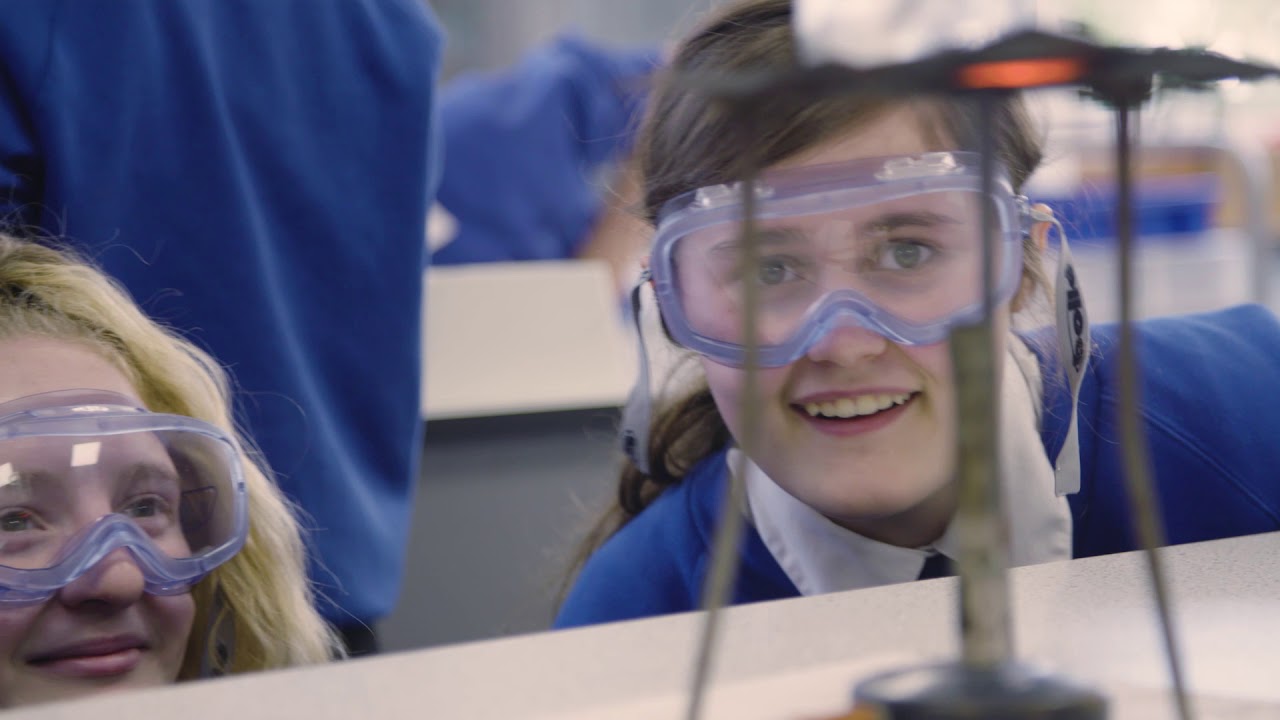 Penaethiaid Cyfadran Ysgol Olchfa / Olchfa School Faculty Heads - YouTube