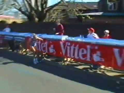 Meando en plena carrera - Urinating in the marathon