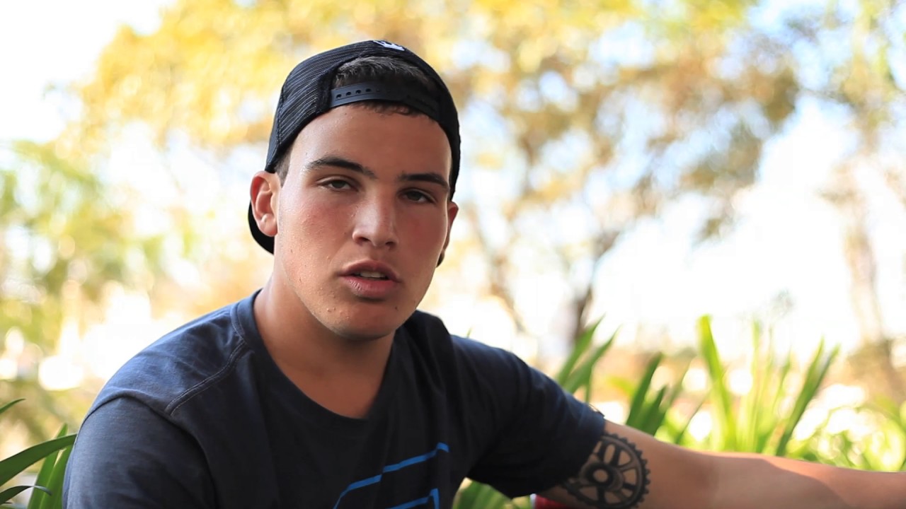 Victor Schmidt - YouTube