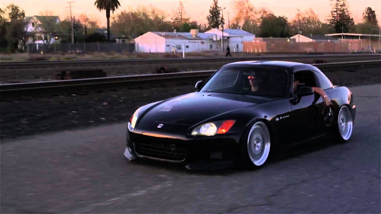 [HD] Showcase : Honda S2000 on Avant Garde Wheels - YouTube