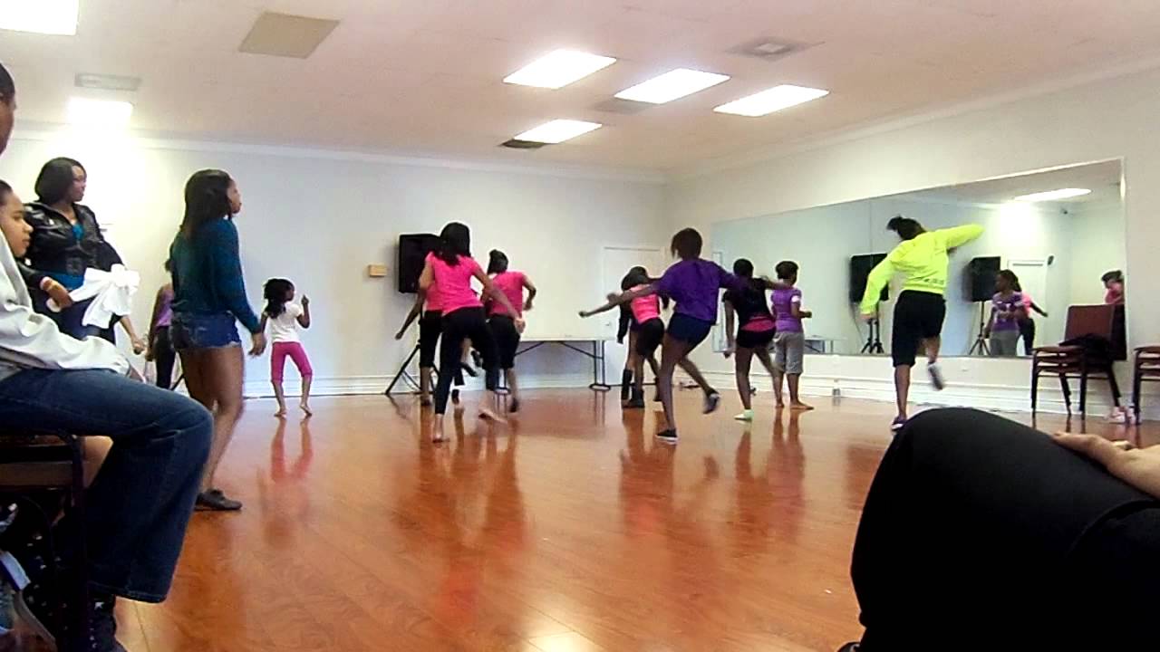 Fantashique Apprentice Dancers - YouTube