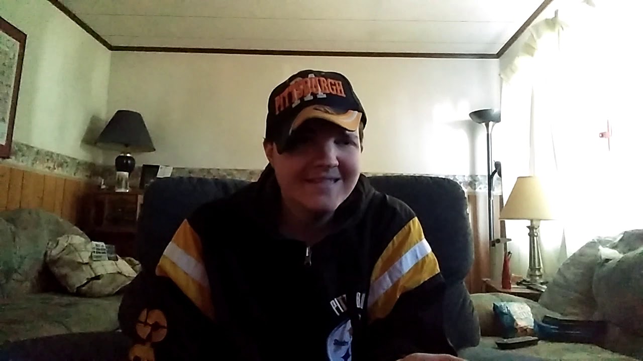 Movie Review- Holiday In Handcuffs - YouTube