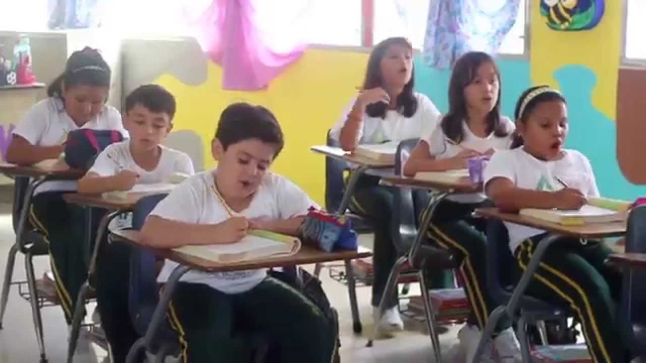 Fundación MHOTIVO Honduras - YouTube