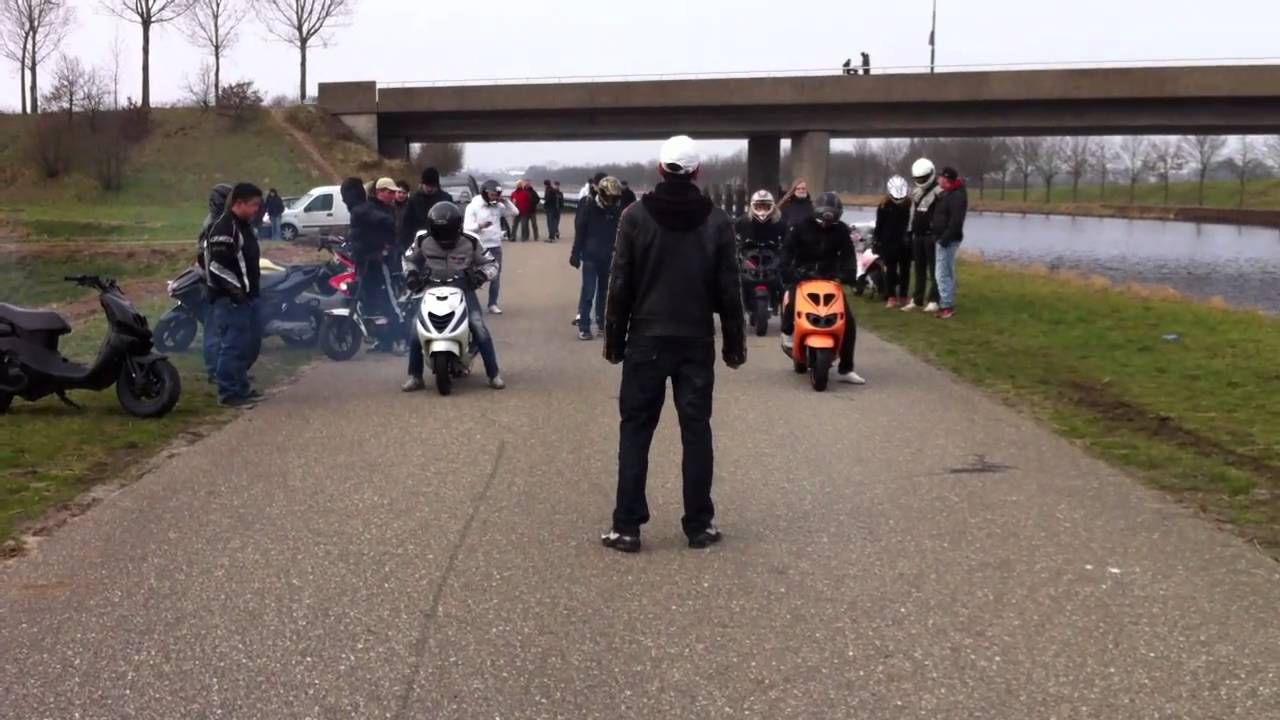 Polini Evo 1 LC Zip Vs. Polini Evo 1 AC Zip (The Saints) - YouTube