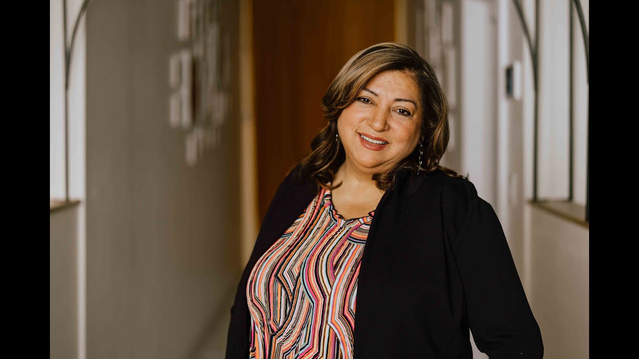 Rhode Island's Community Health Workers (CHWs): Lina's Story (Spanish w ...