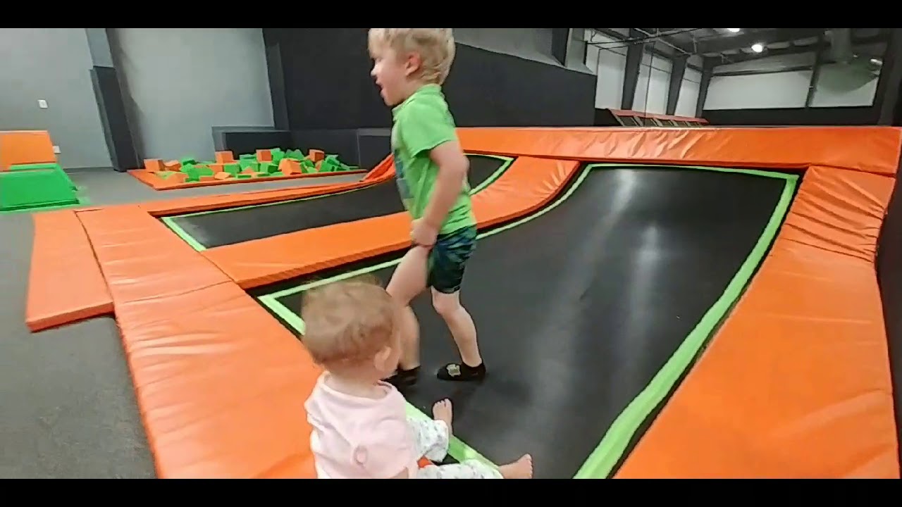 Cool Springz with the Littles - YouTube