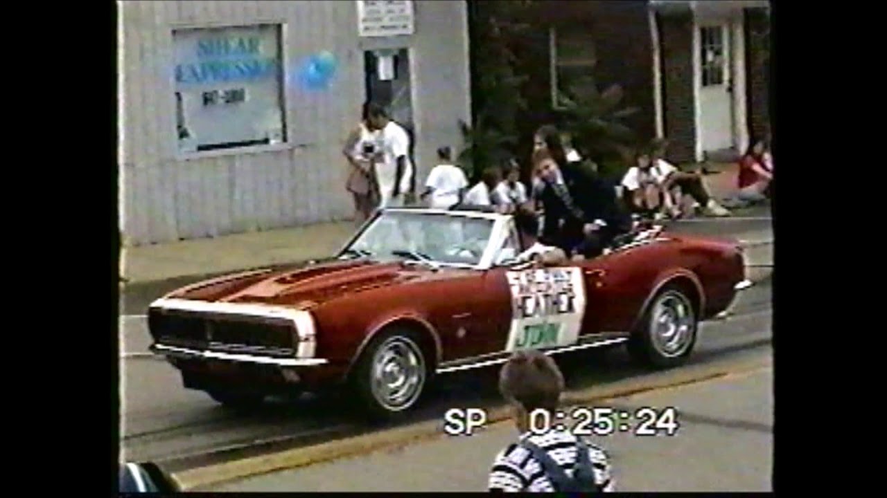 1998 July - Portland Michigan 4th of July Parade - YouTube
