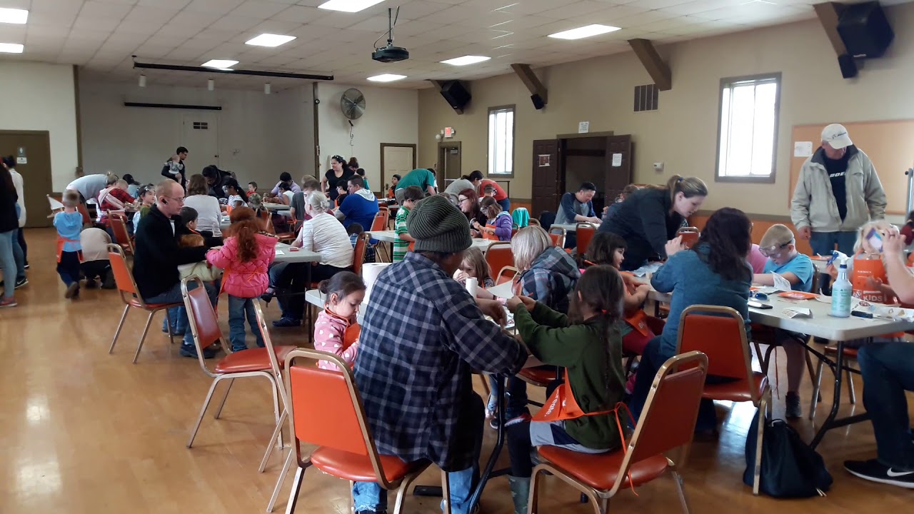 North Plains Public Library-Home Depot Wooden Models Workshop - YouTube