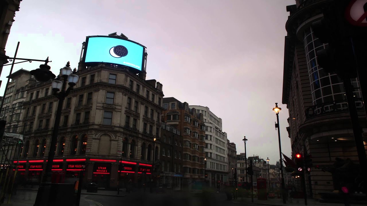 The Oreo Eclipse - YouTube