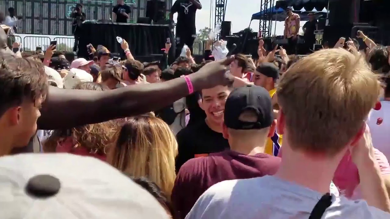 KILLY - KILLAMONJARO live performance - YouTube