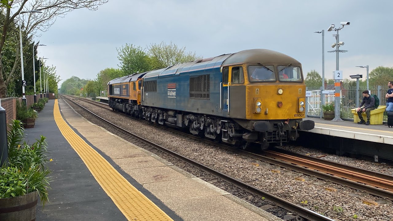 69007 Richard Trevithick towing 66306 SCS logistics 12:20 5E Lea Road 1 ...