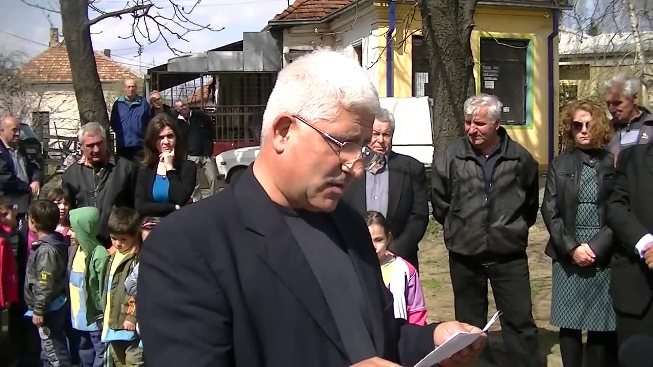 Zoran Stanišić (Sećanje na zločin NATO agresora 24.03.2014.) - YouTube