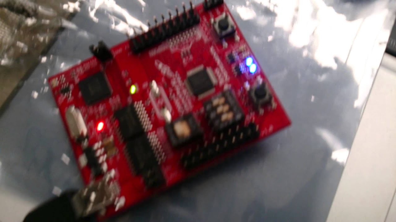 Ejemplo PWM - Microcontroladores - YouTube