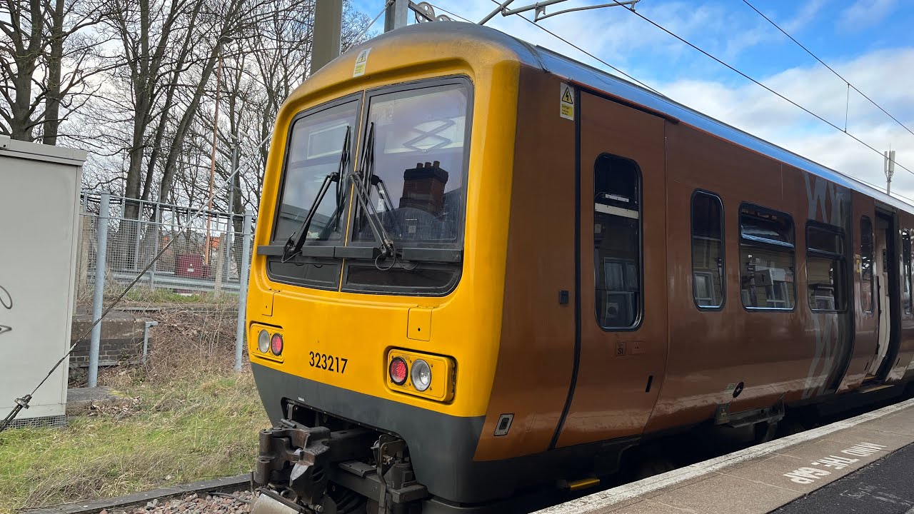 West Midlands Railway Class 323 EMU 323 217 Sutton Coldfield to ...