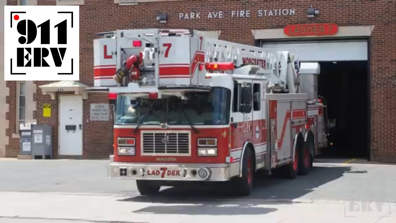 Worcester Fire Truck Responding | Ladder 7 - YouTube