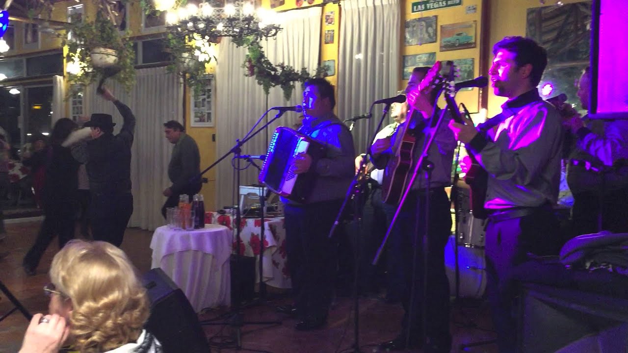 Cueca music - YouTube