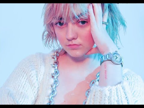 Maisie Williams HOT BLONDE for Female/Arya Stark