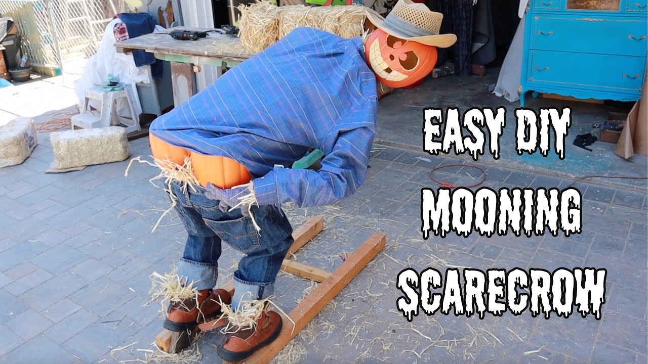 EASY DIY HALLOWEEN DECORATION - MOONING SCARECROW 🎃 - YouTube