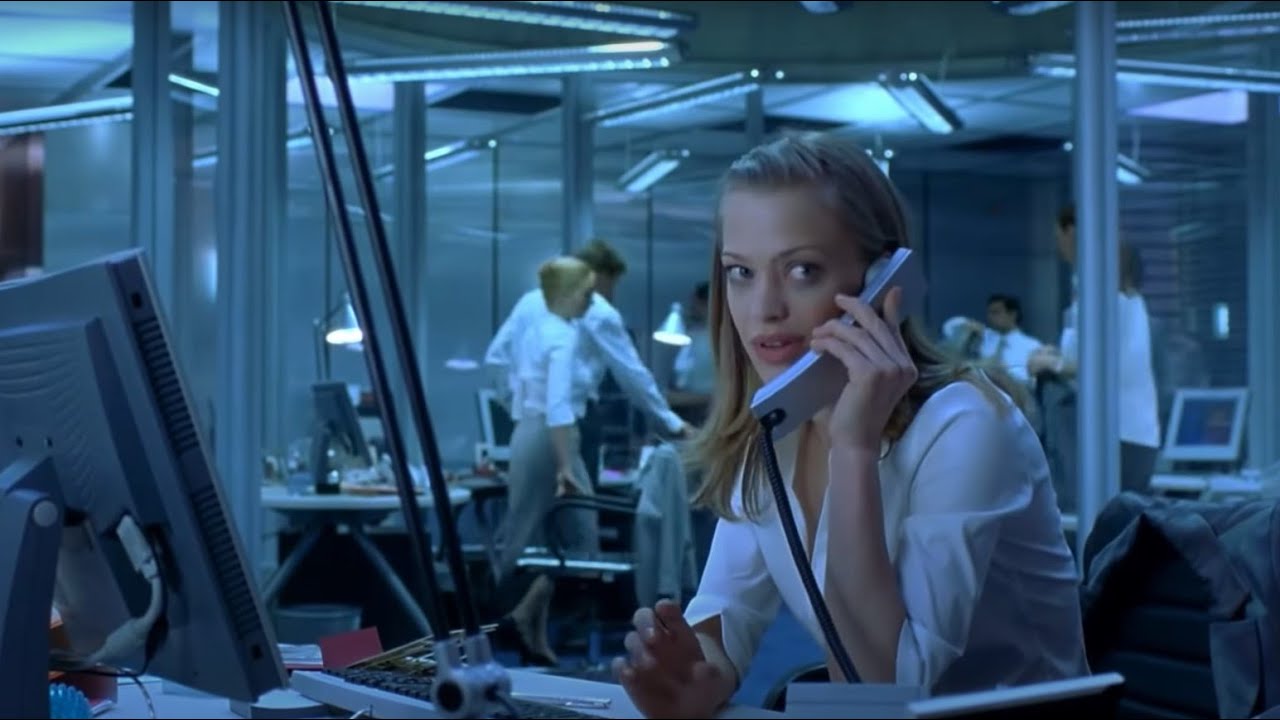 Resident Evil: Opening Scene (HD CLIP) - YouTube