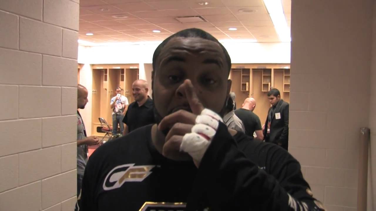 Daniel Cormier Post Fight Interview - YouTube