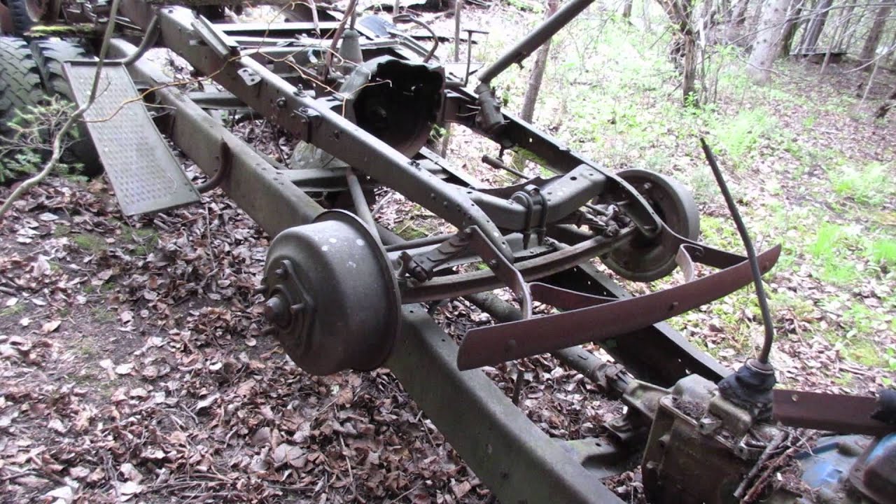 1931 Ford Model AA truck chassis and drive train - YouTube