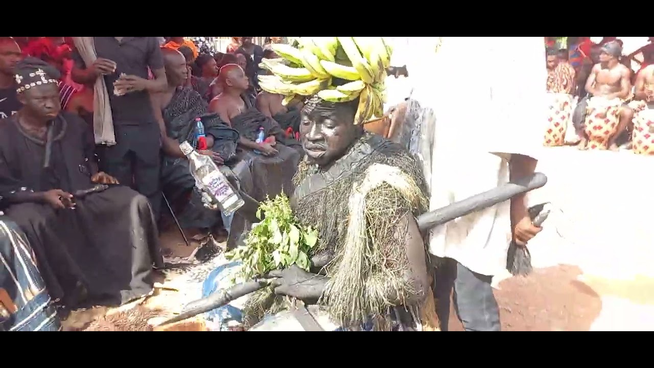 Bonsam Kwakuo in action - YouTube