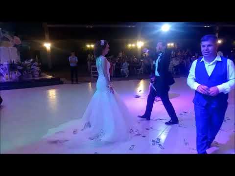 Aysel & Coşkun Demirel Çiftinin Düğün merasiminden Mazhar Akgüç Photography