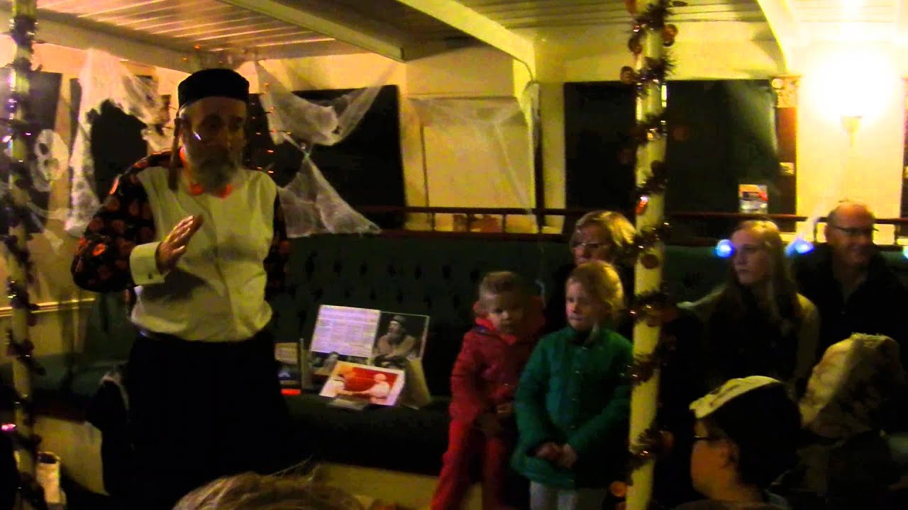 Taffy Thomas on the Ghost ship - YouTube