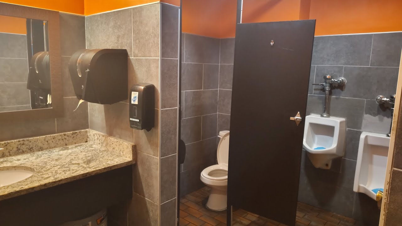467. Cicis pizza mens restroom revisit! - YouTube