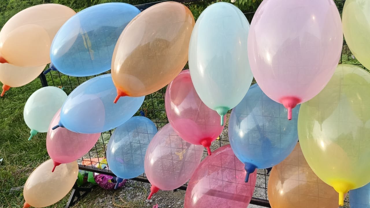 outdoor fun with Flower Balloon and learn colors for kids by I kids ...