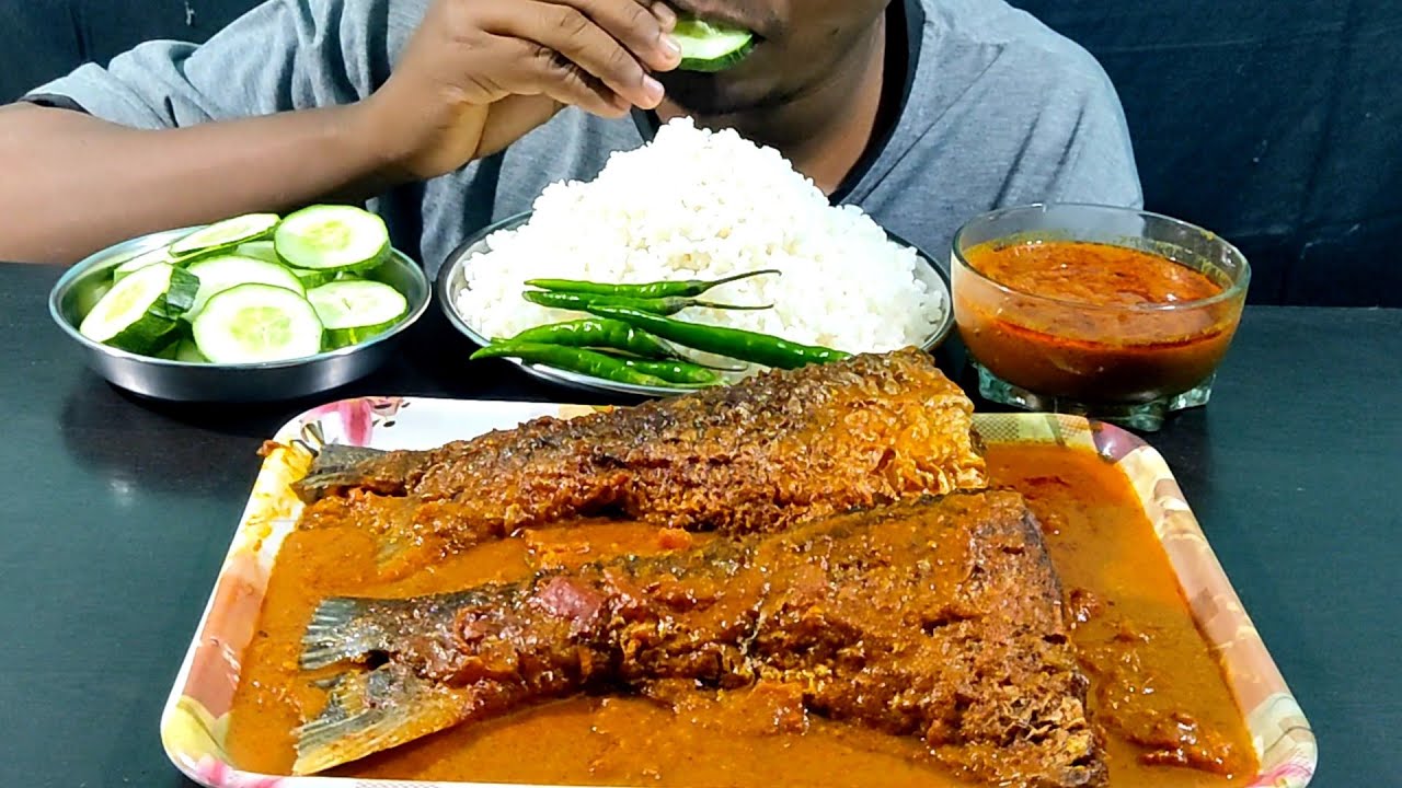 BIG FISH TAIL CURRY || SALAD EXTRA GRAVY || WITH RICE EATTING SHOW 🐠🍚 ...