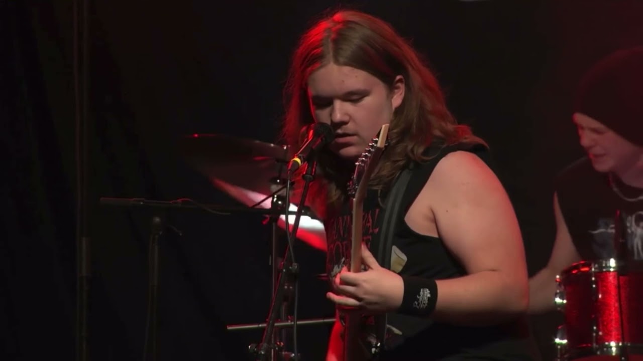 Metaliikka - Needled 24/7 (COB cover feat. Alexander Kuoppala) - YouTube