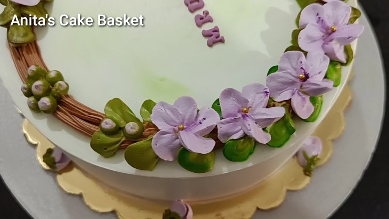 Floral cake decoration / Floral cake decorating ideas/ Simple cake ...