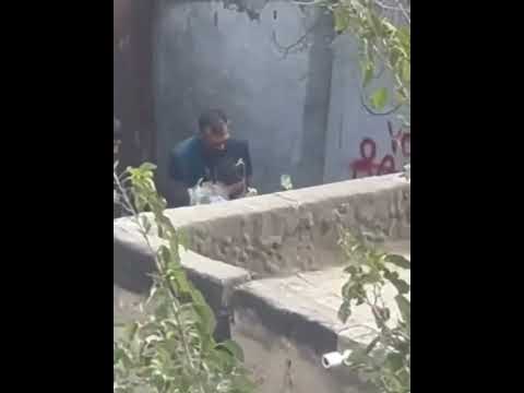 Narkomanlar şəhərin mərkəzində iynə vurur