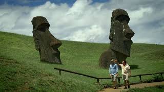 277143 B1 Moai Heads the Pride of Rapa Nui
