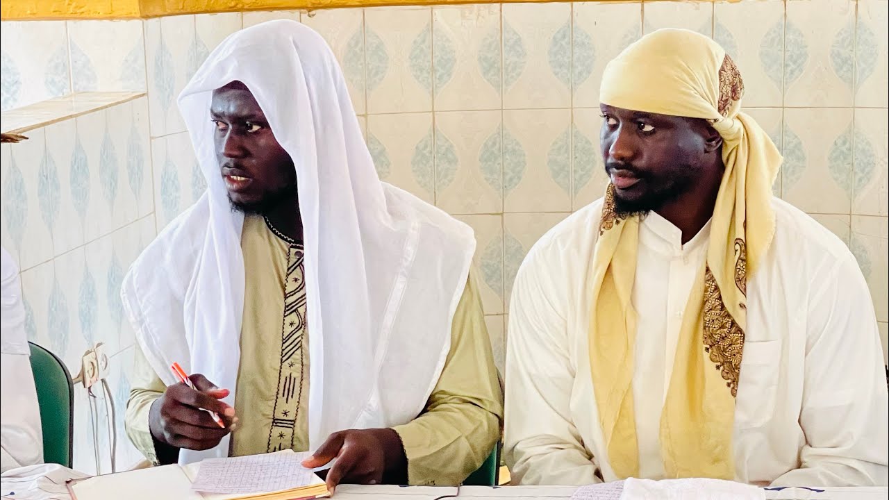 THE IMPORTANCE OF SEEKING KNOWLEDGE BY OMAR JABBIE - YouTube