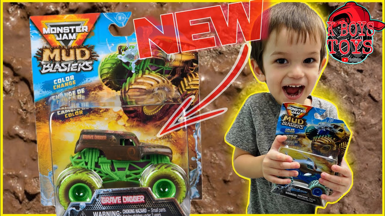 Opening New Monster Jam Mud Blasters and Mystery Mudders!! Grave Digger ...
