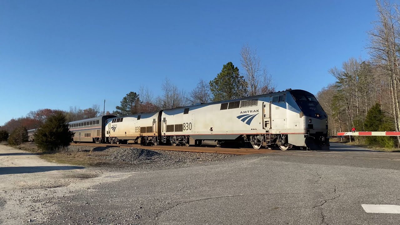 70 MPH Amtrak Auto Train 53 (25) Cruising Through Woodford, Virginia (3 ...