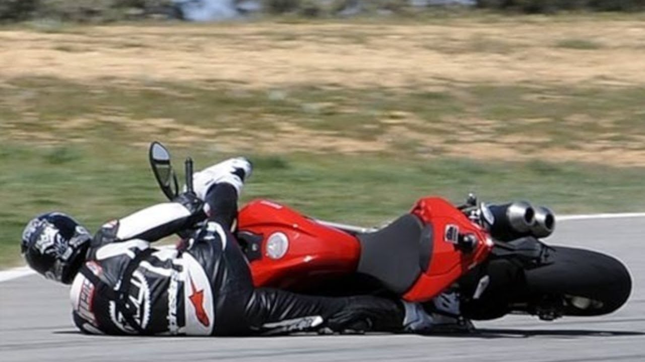 👊Motorcycle Crash / Caidas de motos👊 #1 - YouTube