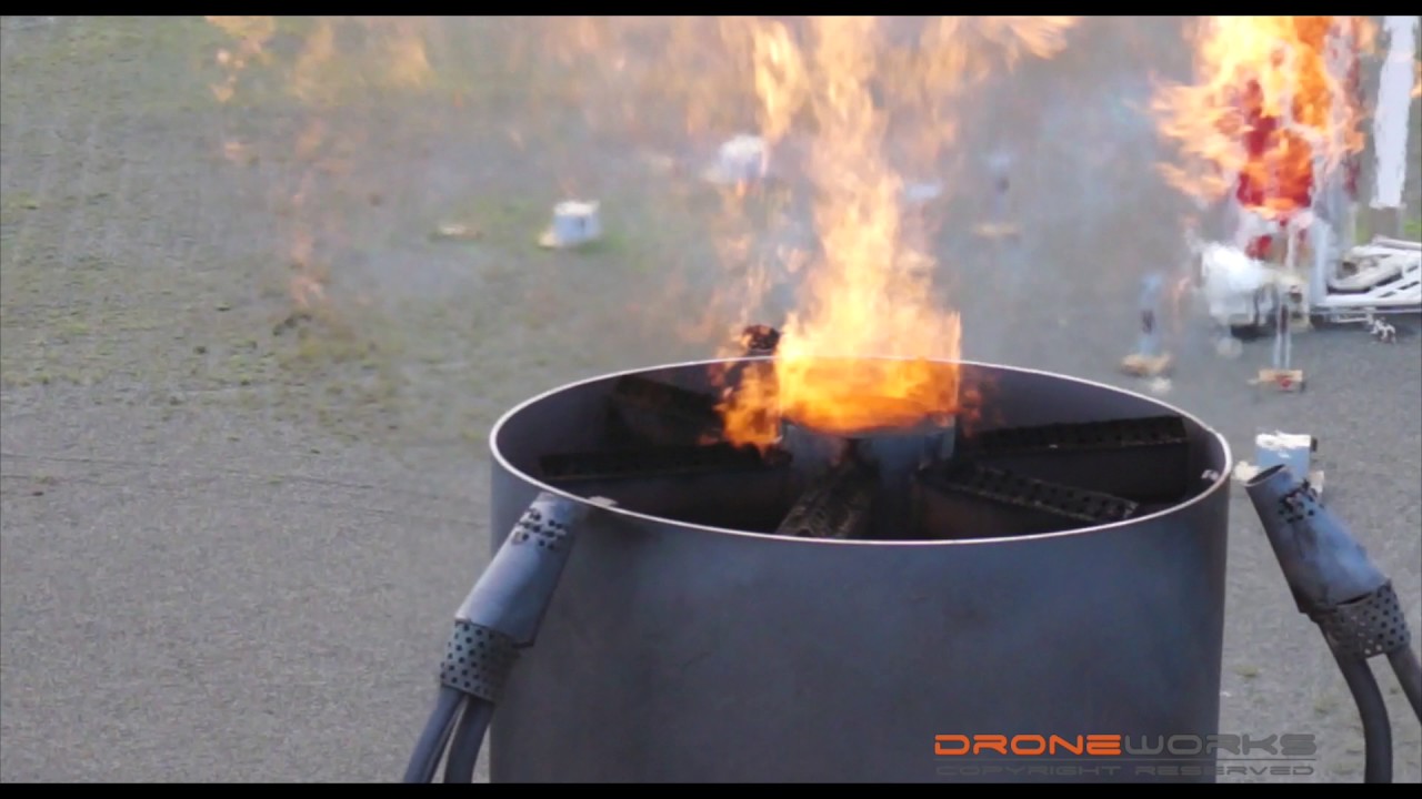 Live Flare tower UAV inspections by DRONEWORKS SERVICES - YouTube