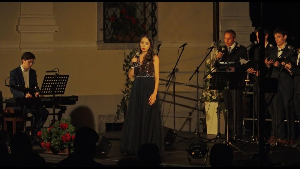 Maja Triler & Jan Triler & BLU - Se davno mrači - ljudska (Koncert na ...