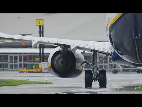 Ryanair Boeing 737-8AS CFM 56-7BE Engine Start up & Take off! - YouTube