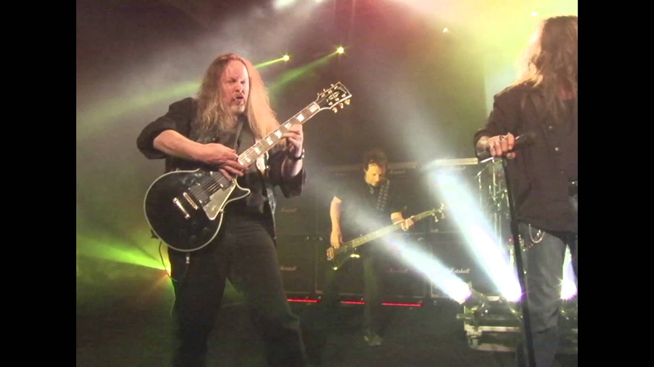 Snake Eyes Seven - Show Me the Money - YouTube
