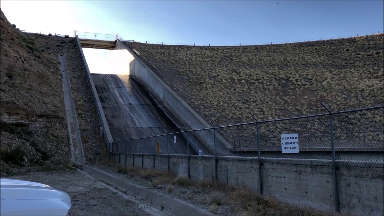 Fontenelle Dam And Seedskadee Project - YouTube