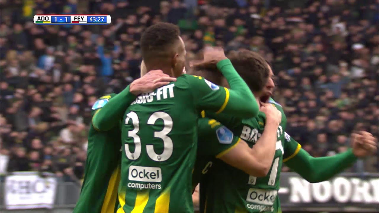 Weergaloze goal van Aaron Meijers! - YouTube