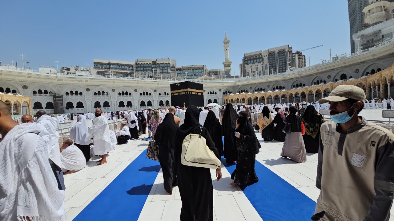 Makkah Streets | 5 October 2025 | Food & Travel | Kaaba Live🔴 | Masjid ...